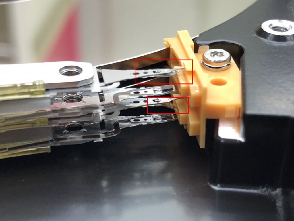 Hitachi HDP725050GLA360 500GB - OSSLab.com