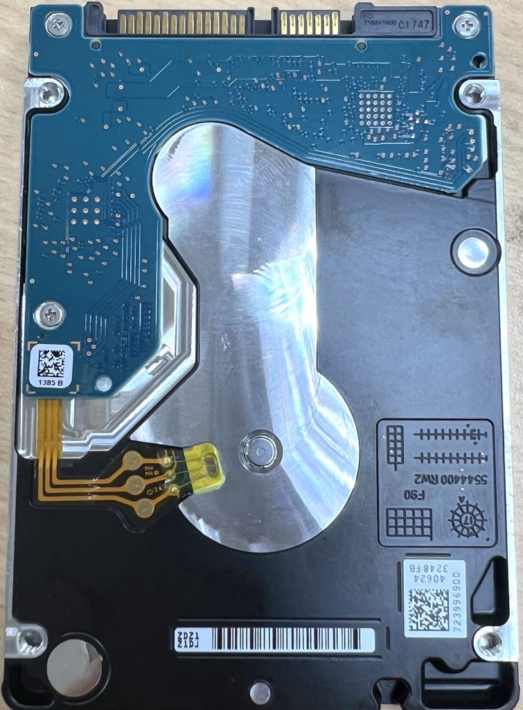 Seagate ST2000LM007 2TB - OSSLab.com