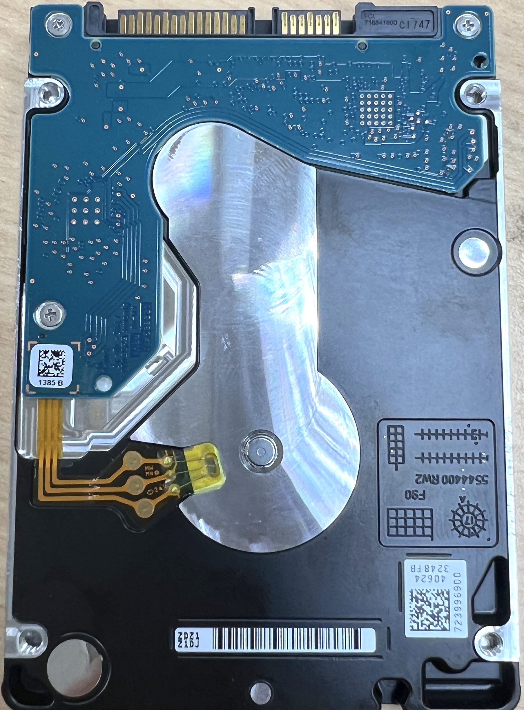 Seagate ST2000LM007 2TB - OSSLab.com