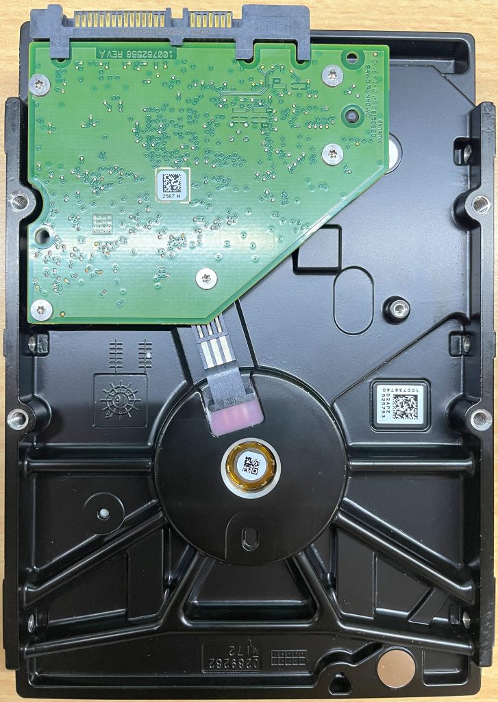 Seagate ST3000DM008 3TB - OSSLab.com